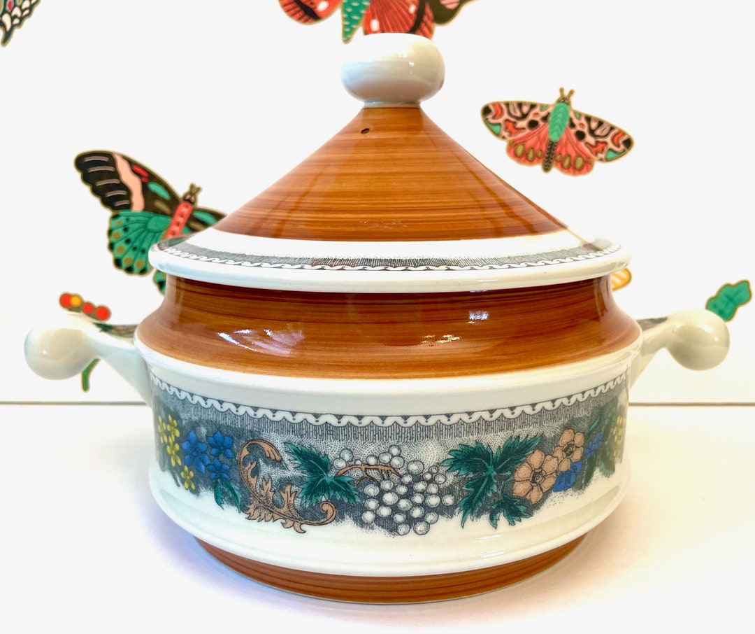 GOEBEL Burgund Country Casserole, Goebel Burgund 2 Qt Casserole, 1970s ...