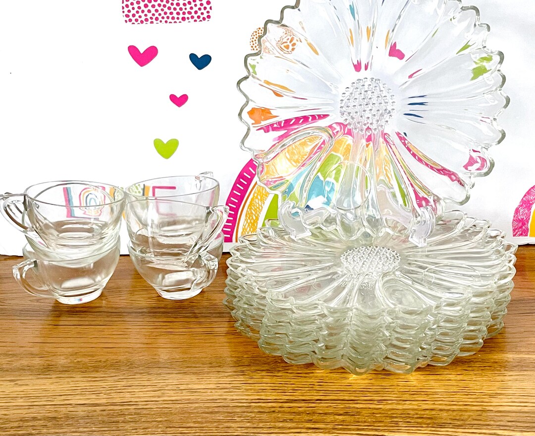 12 Piece Colony Garden Club Snack Set, Service for 6 Daisy Snack Plates ...