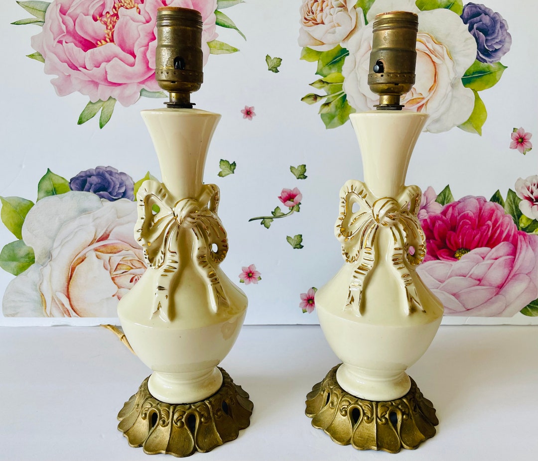 2 Vintage Porcelain Table Lamps, Ceramic Gold Bow Bedside Lamps, 1950s ...