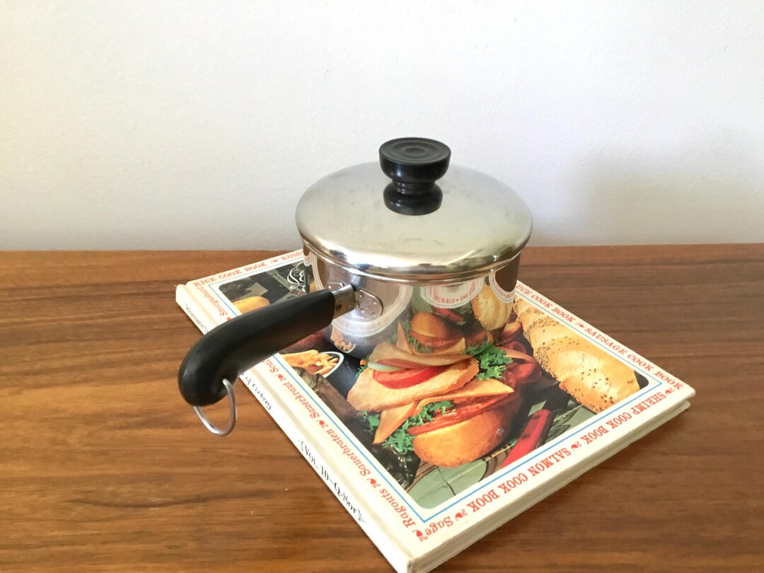 Revere Ware 1 Quart Saucepan, 90s Revere Ware Copper Disk Bottom Tri ...