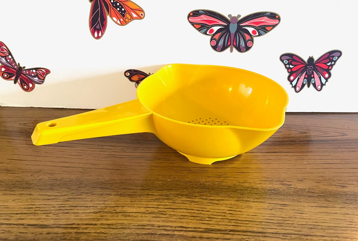 Yellow Tupperware Strainer Small Yellow Tupperware Colander - Etsy