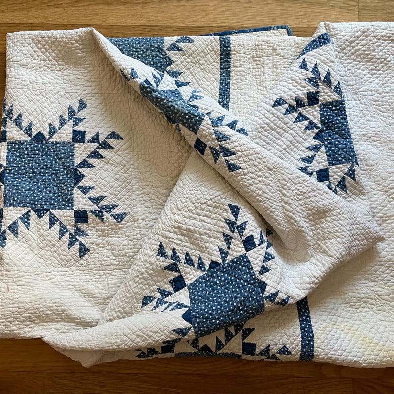 Two Color Quilt - Etsy