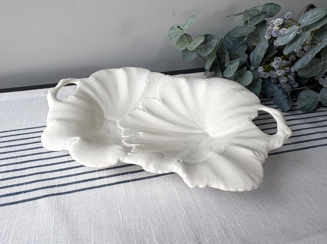 Spode Imperial Fancies Leaf Tray With Handle: White Embossed Bone China ...