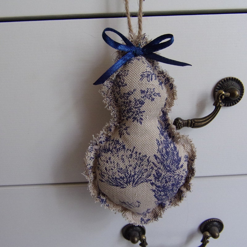 French Key Tassel - Etsy