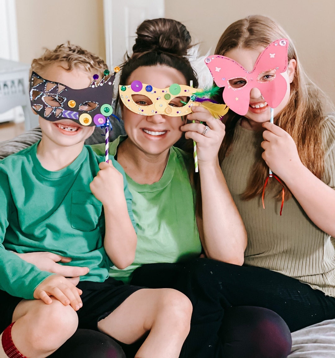 Mardi Gras Mask Craft Kit Kids Mardi Gras Arts and Crafts - Etsy