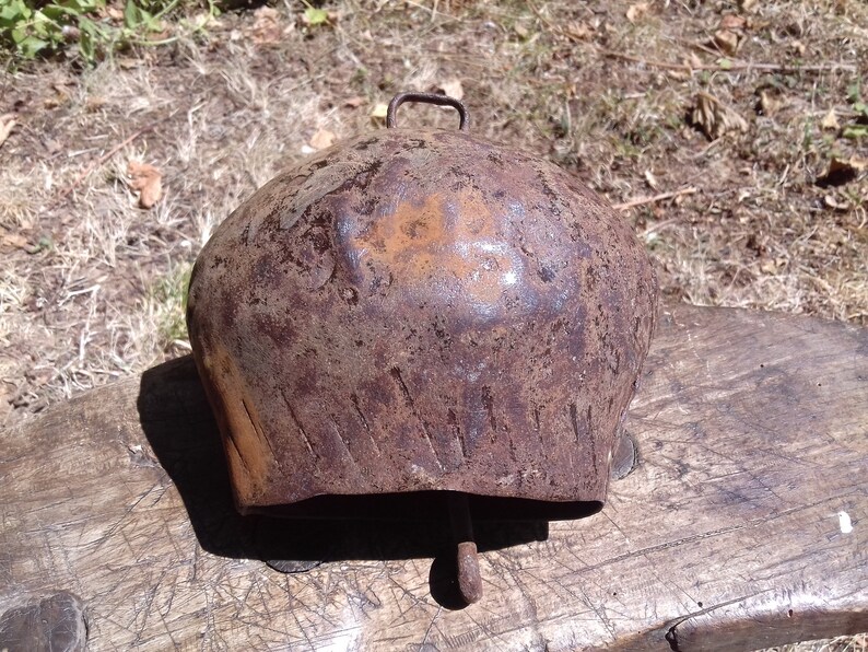 Vintage Big Rusty Handmade Primitive Cow Bell - Etsy