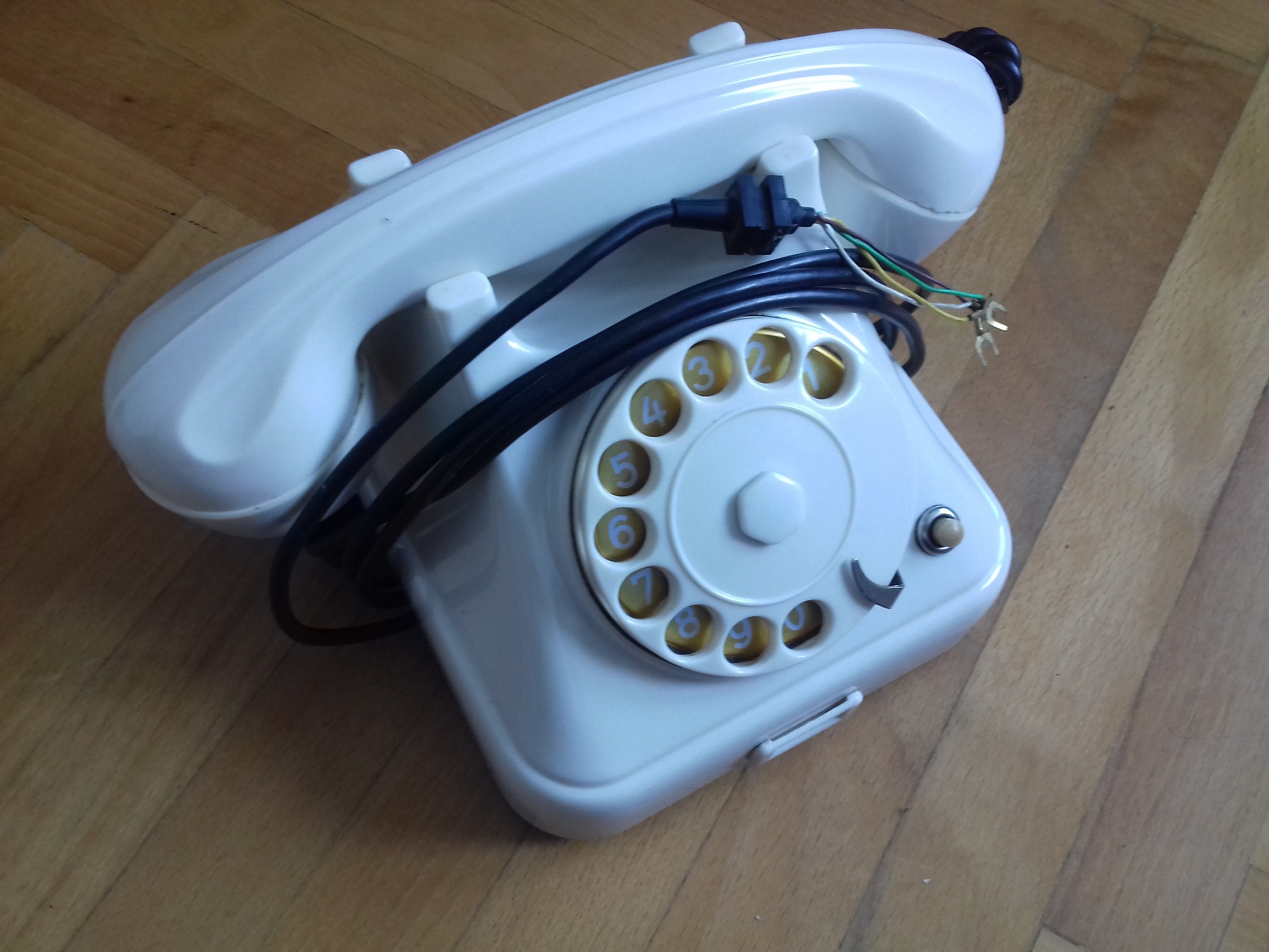 Vintage White Bakelite Rotary Telephone ATA 11 by Iskra - Etsy