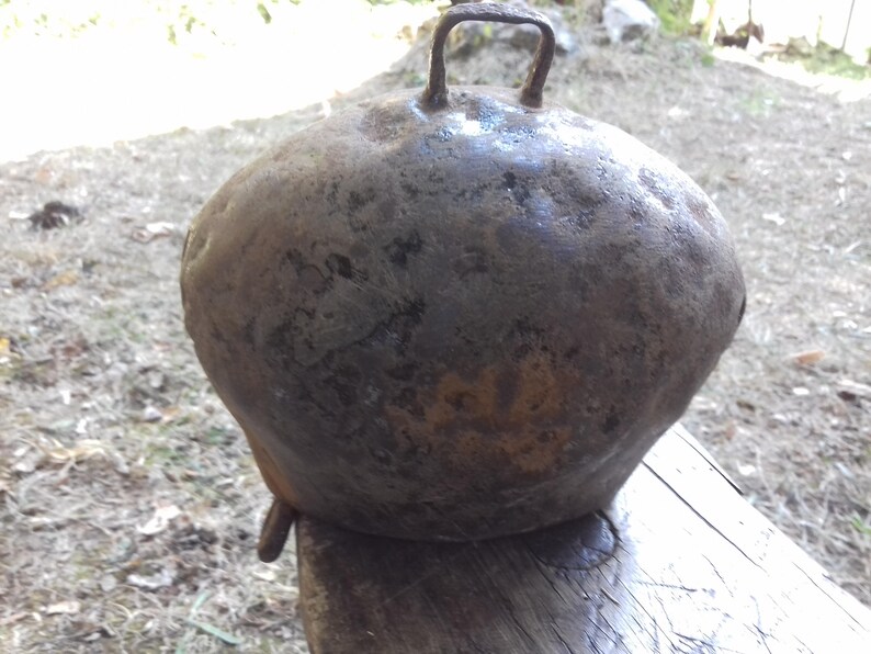 Vintage Big Rusty Handmade Primitive Cow Bell - Etsy
