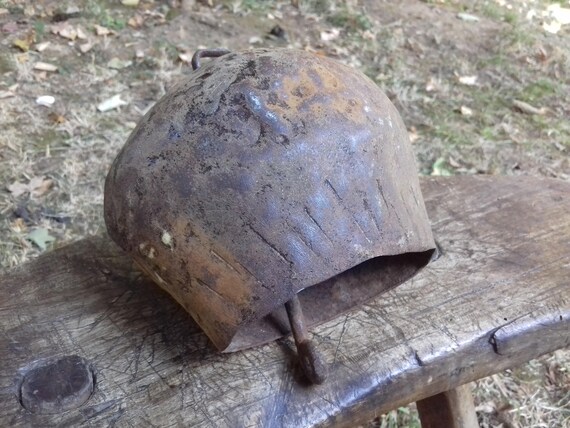 Vintage Big Rusty Handmade Primitive Cow Bell - Etsy