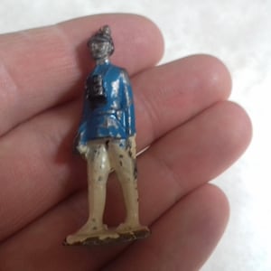 Vintage Metal Toy Soldier. Miniature Military Figurine-50's - Etsy