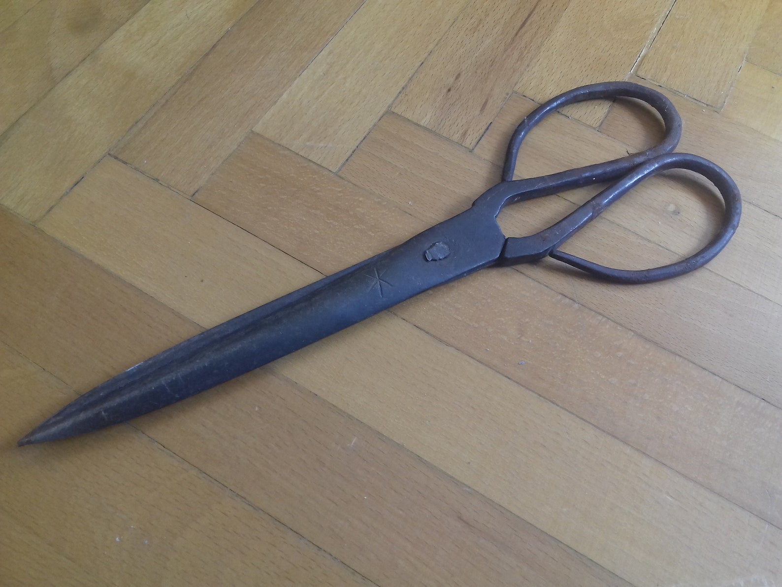 Primitive hand forged scissors from 50's /Rustic Home Deco | Etsy