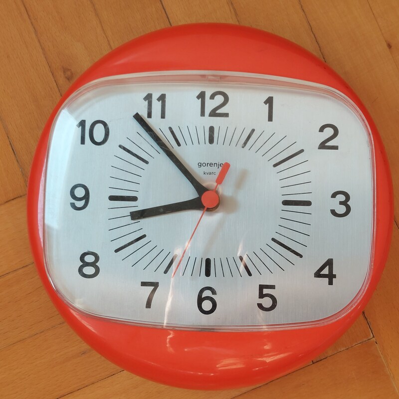 Red Wall Clock - Etsy