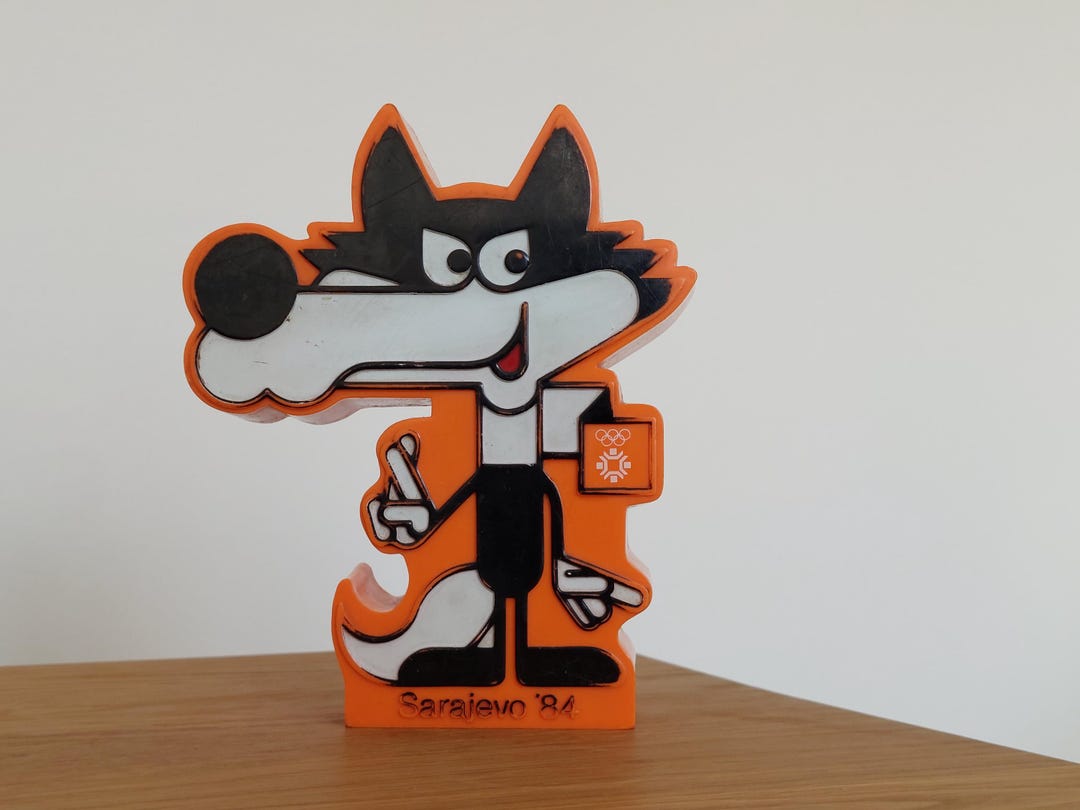 Vintage Radio Vucko-official Mascot 1984 Winter Olympics Sarajevo-rare ...