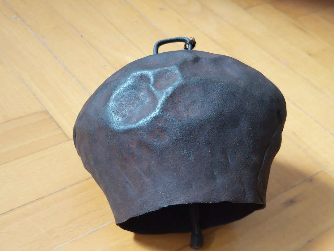Vintage Big Rusty Handmade Primitive Cow Bell/rustic Animal Bell-unique ...