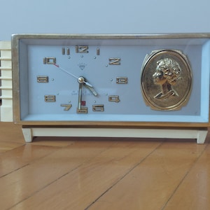 Vintage Mechanical Alarm Clock Shanghai Diamond/wind-up Desk Alarm ...