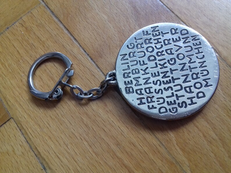 FIFA FOOTBALL SOCCER World Cup Germany 1974. Vintage Keychain - Etsy