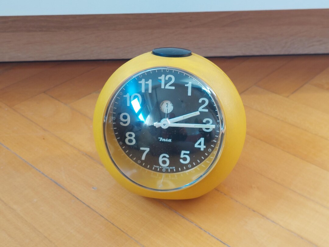 Vintage Modern Insa Clock-70's Yugoslavia/ Yellow Atomic Space Age Desk ...