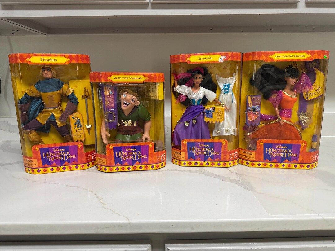Hunchback of Notre Dame Figures/nib Quasimodo/phoebus/esmeralda/gypsy ...