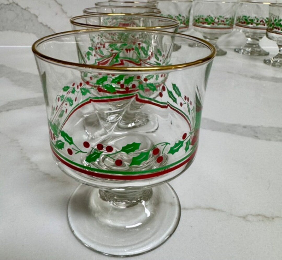 12 Christmas Holly Glasses/christmas Dinnerware/holiday Glassware/set ...