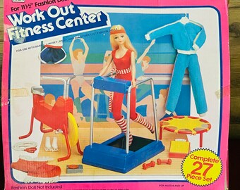 Vintage Gym Box - Etsy