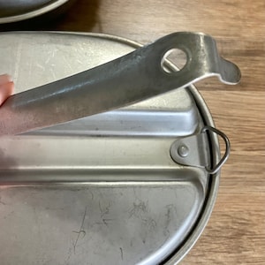 Vintage Military Mess Kit/vietnam War Memorabilia/military Issue ...