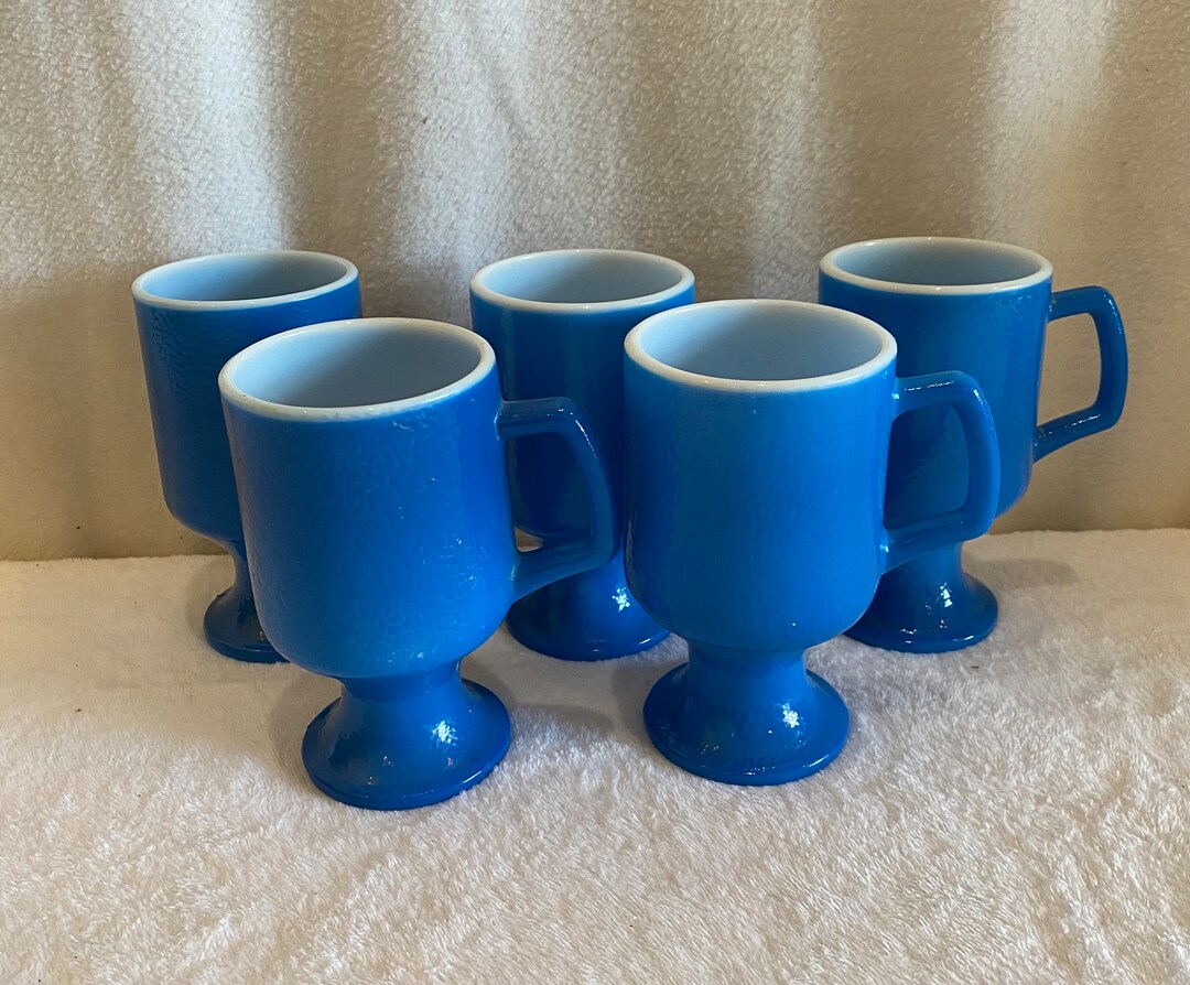 Anchor Hocking Blue Glass Footed/pedestal Mugs Set of 5 Vintage - Etsy