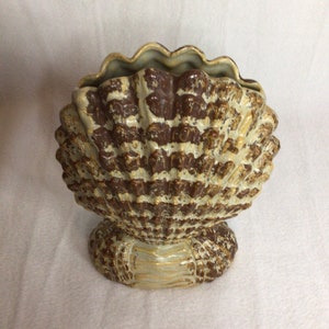 Seashell/clam Shell/scallop Vase - Glazed Ceramic-made in Japan ...