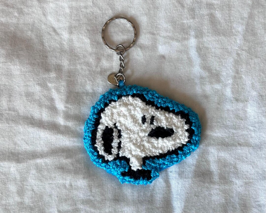 Cute Custom Handmade Mini Snoopy Punch Needle Keychain, Snoopy Keychain ...
