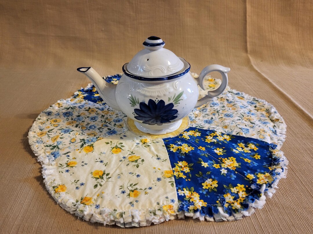 13" Round Rag Quilt Patchwork Centerpieces Place Mats Choice of Floral ...