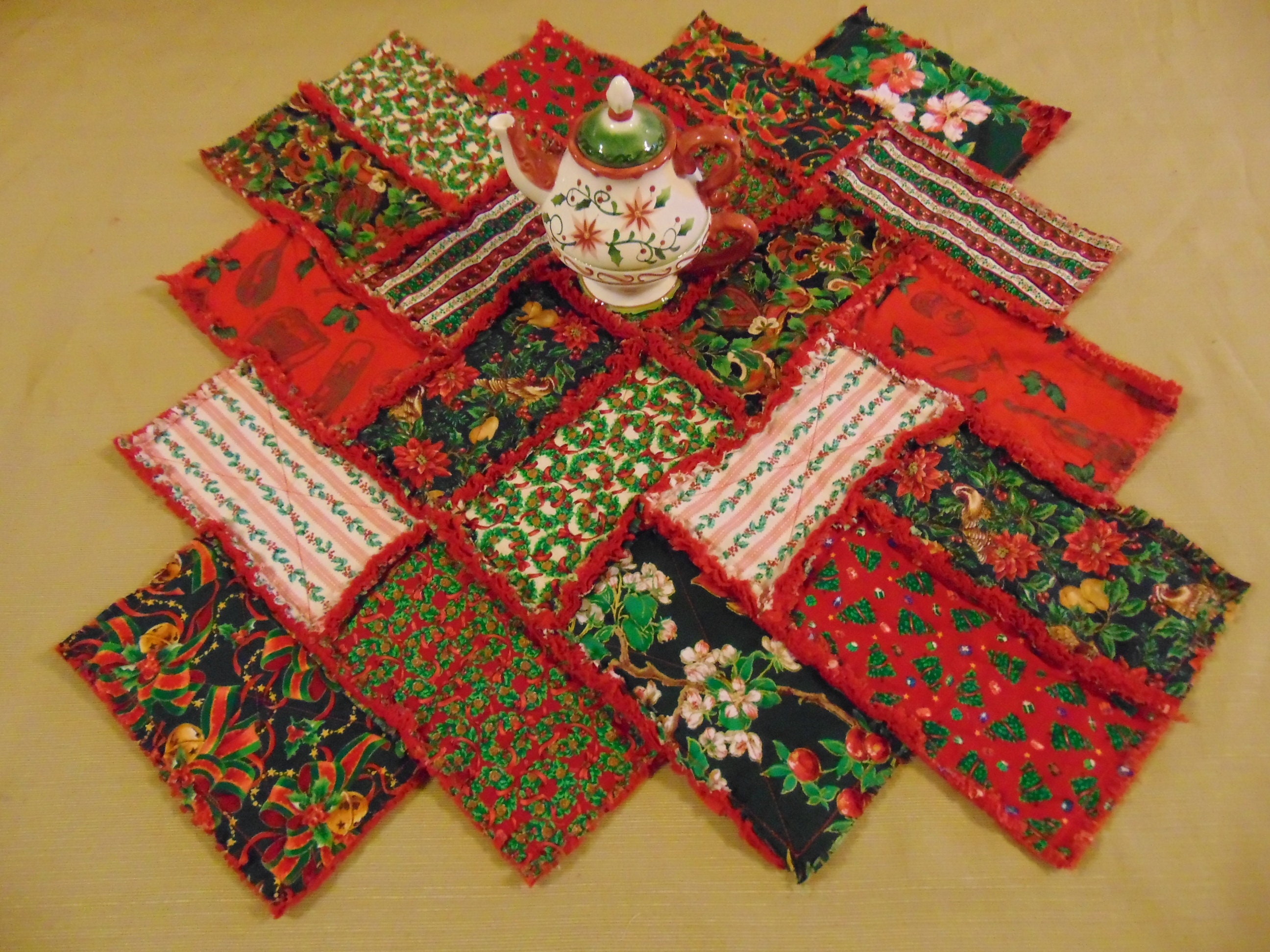 CHRISTMAS 32 Card Table Cloth Rag Quilt Mat Centerpiece | Etsy