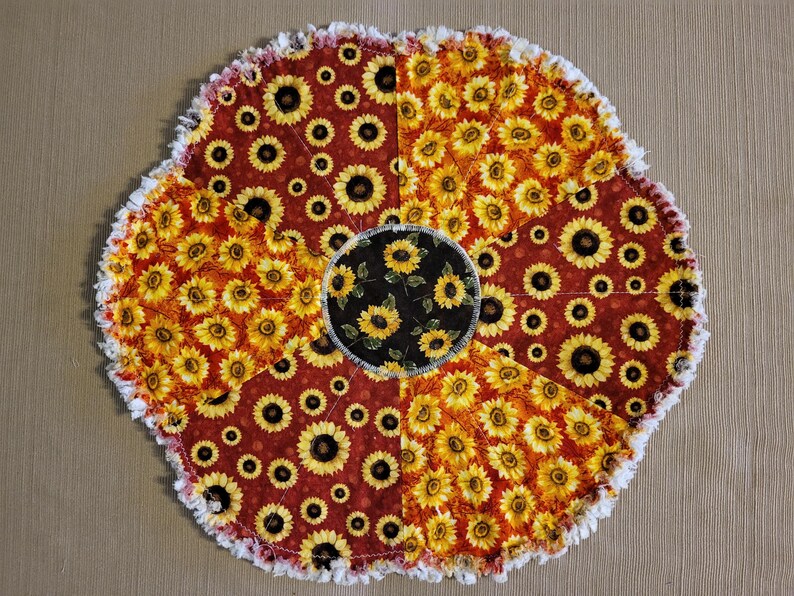 13" Round Rag Quilt Patchwork Centerpieces Place Mats Choice of ...