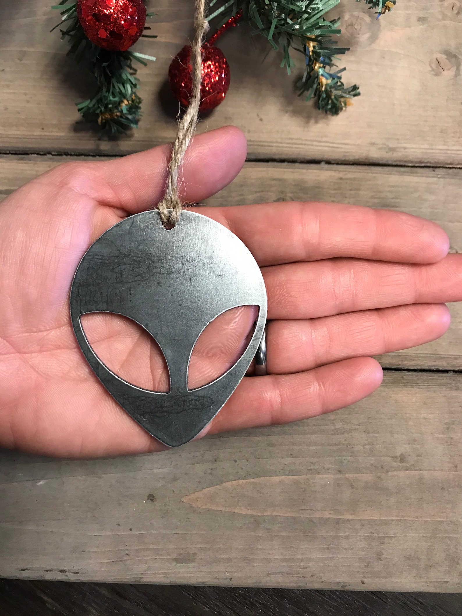 Alien Christmas Ornament-christmas Decor-rustic - Etsy