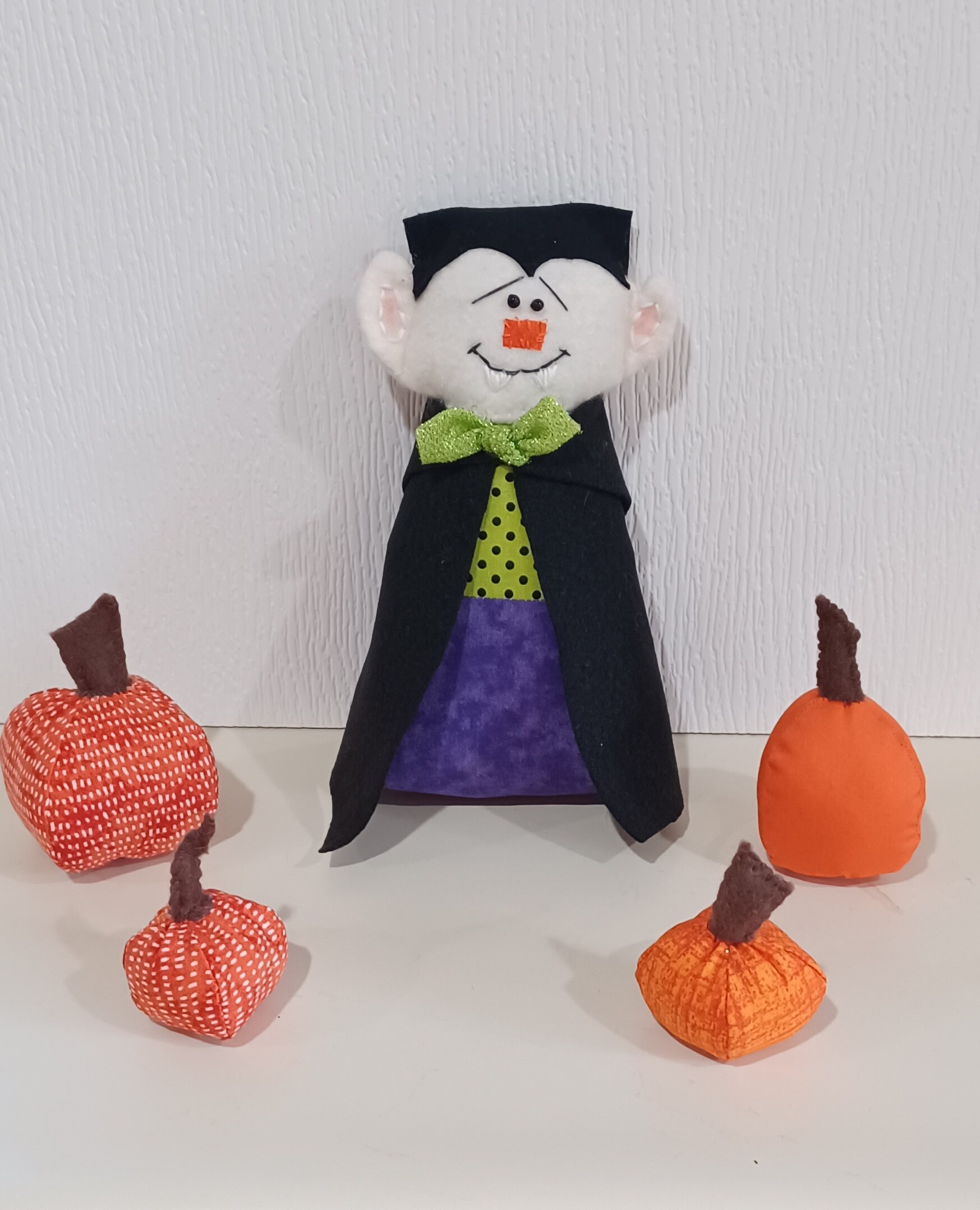 Dracula, Friendly Dracula, Halloween Dracula, Halloween Decor, Fall ...