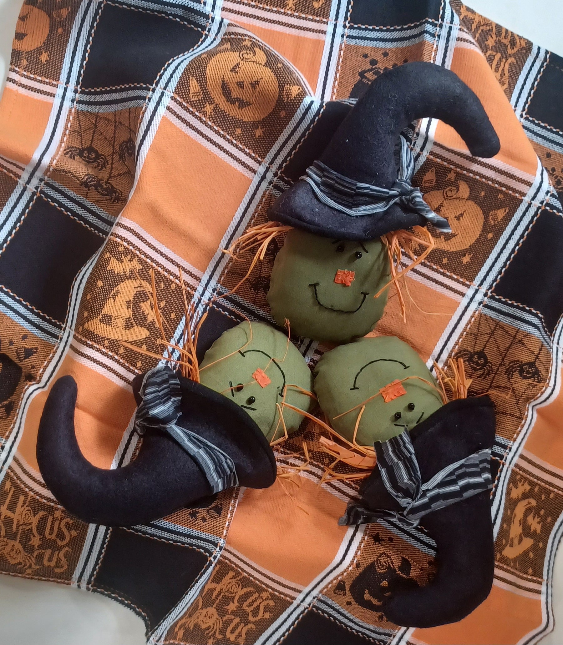 Witch Bowl Fillers, Witch Ornament, Halloween Decor - Etsy