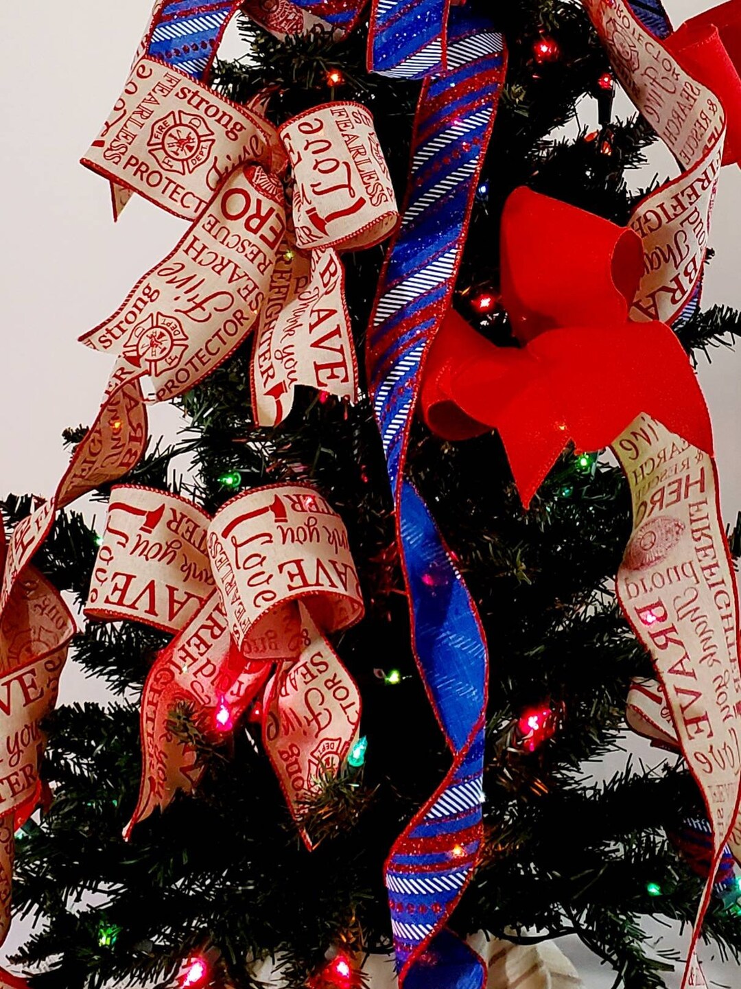 Pre-made Firefighter Christmas Tree Bows Dozen ~ Firemen Red Tree ...