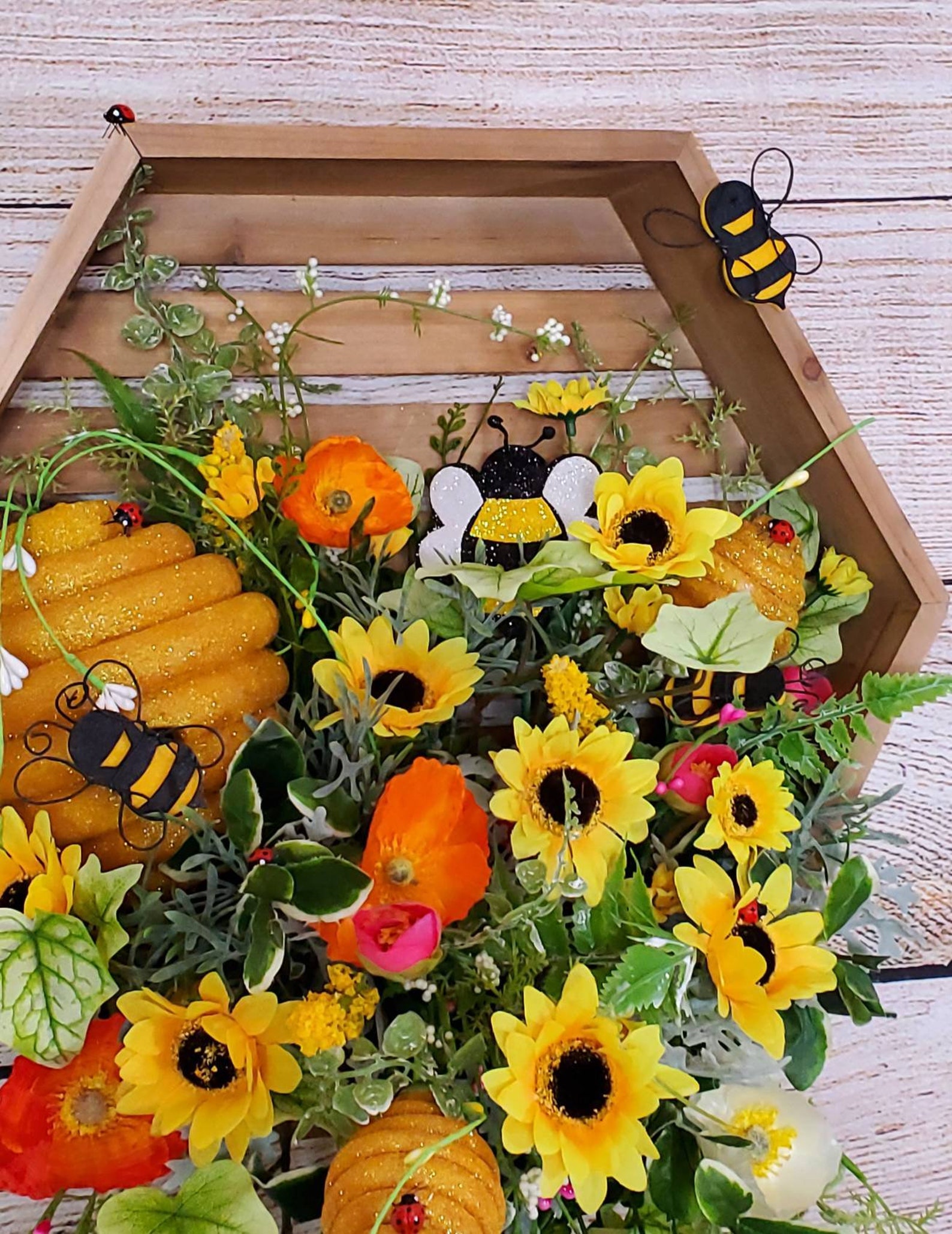 Wooden Bumble Bee Wall Decor Bumble Bee Accent Home Decor | Etsy