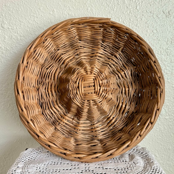 Antique Bread Proofing Basket - Etsy