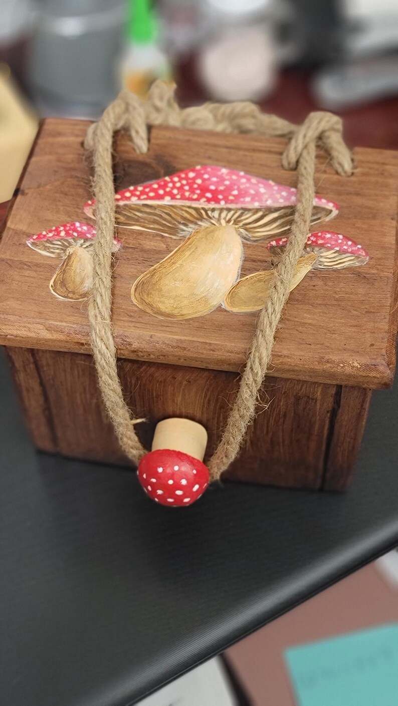 Handcrafted Cedar Stash Box: Mushroom Design, Rope Hinge - Etsy