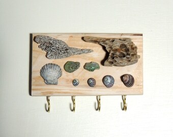 Beach Hut Key Holder - Etsy