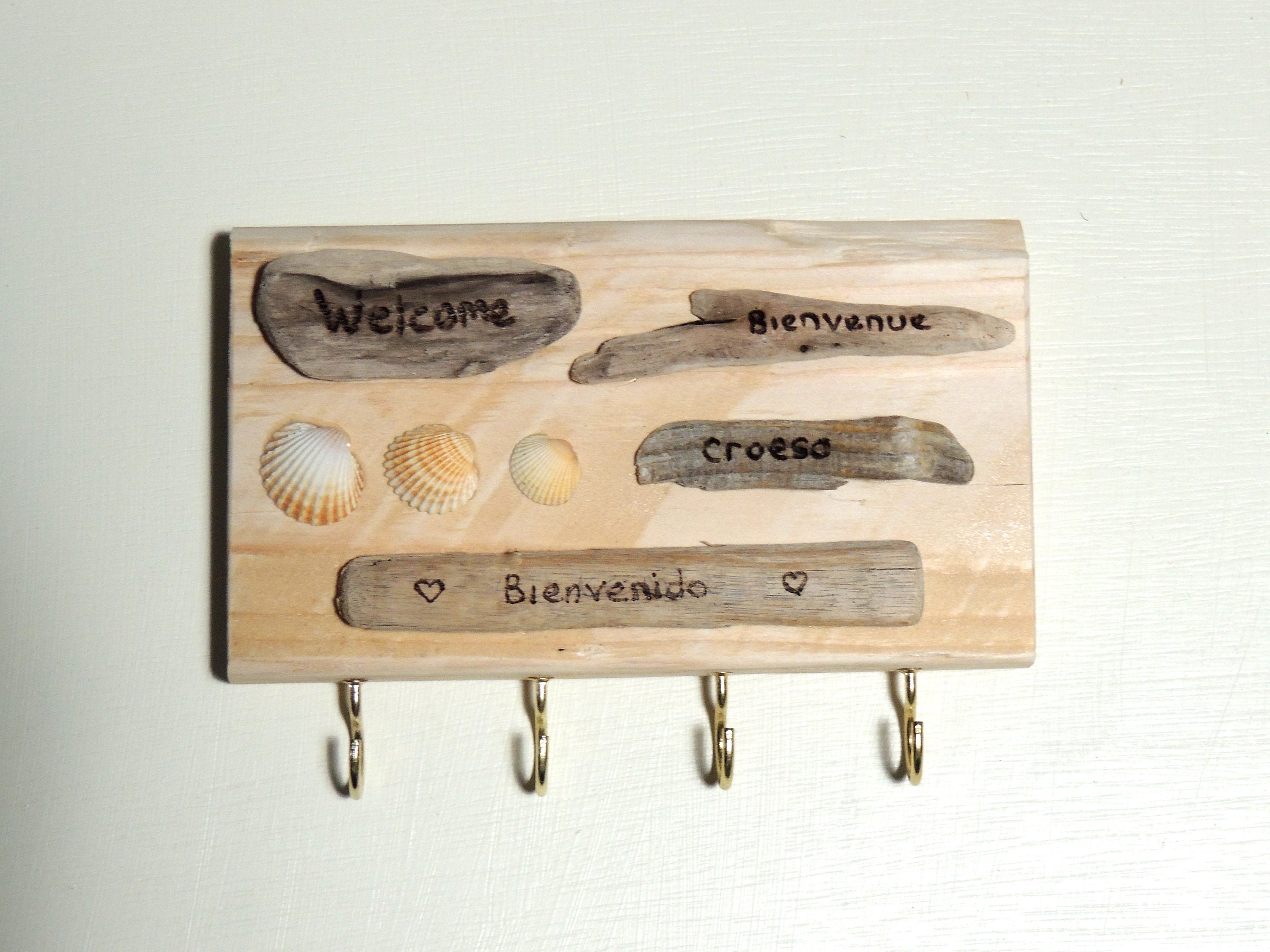 Driftwood Key Holder Sea Shells Welcome Key Hanger | Etsy