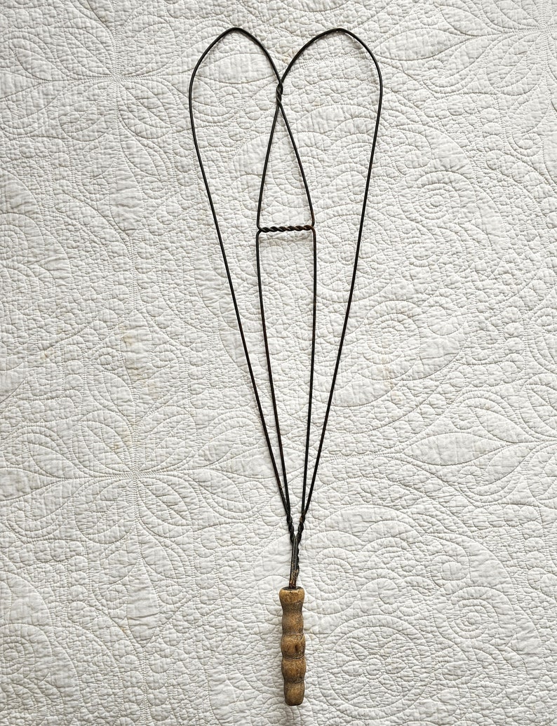 Rug Beater Antique Heart Wooden Handle - Etsy
