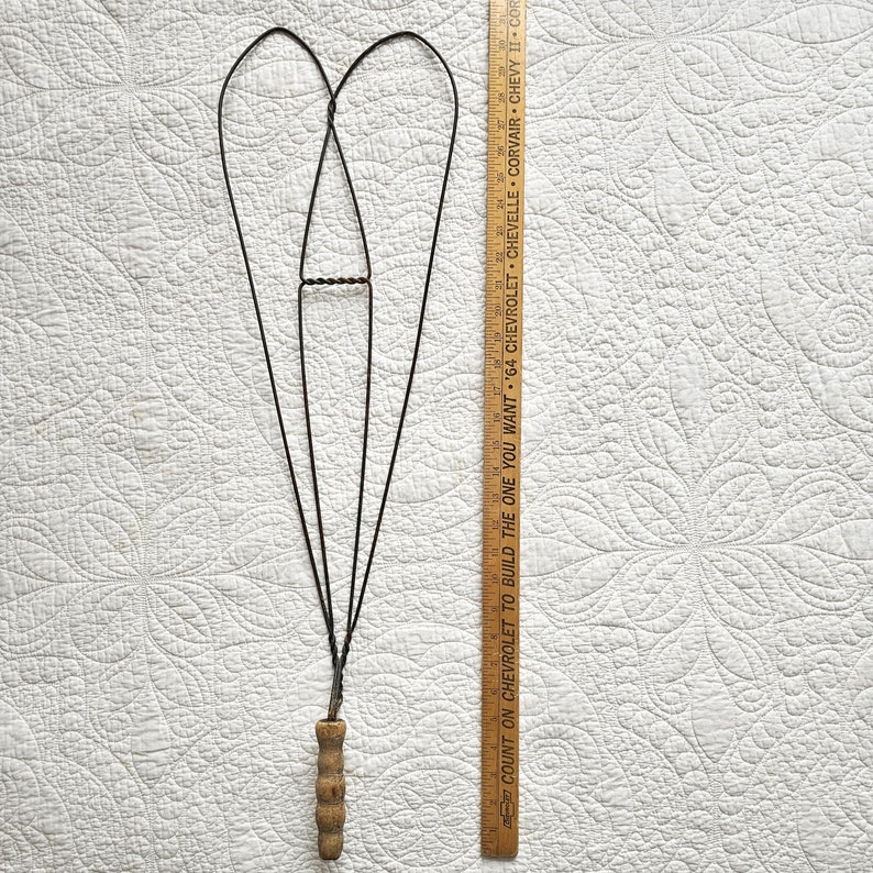 Rug Beater Antique Heart Wooden Handle - Etsy