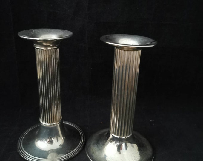 Vintage 2 Stück Art Deco Vintage Kerzenhalter Kerzenständer Metallleuchter Design versilbert ...