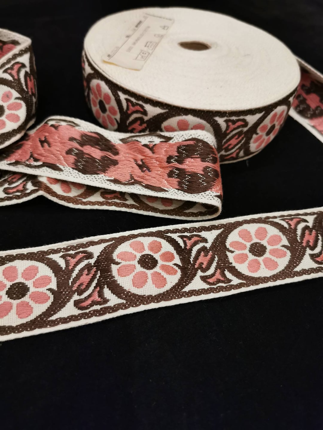 Beautiful Colorful Traditional Border Woven Ribbon 70s Border 1 M ...