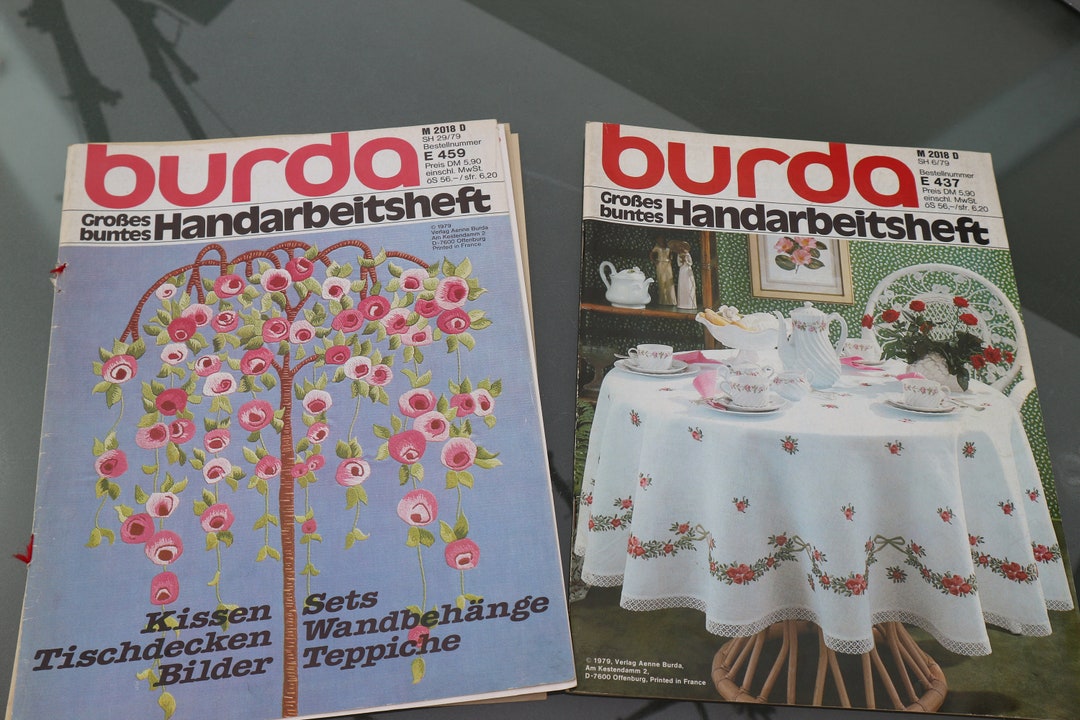2x Burda 70s Handicraft Books, Cushions, Wall Hangings, Tablecloths - Etsy