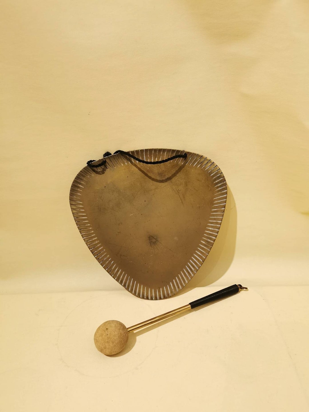 Brass Gong Brass Gong Wall Gong Solid Vintage Esoteric With Mallet ...