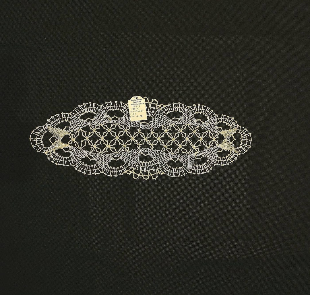 Hand Bobbin Doilies Hand Bobbin Lace Vintage Bobbin Lace Linen Beige ...