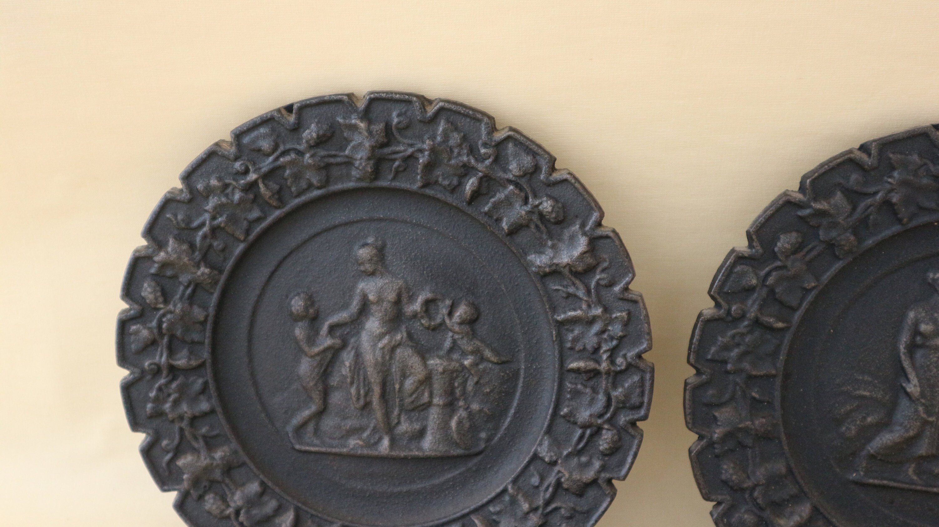 3 Heavy Old Cast Iron Cast Iron Plates Cast Iron Bowl Wall Plate Bertel ...