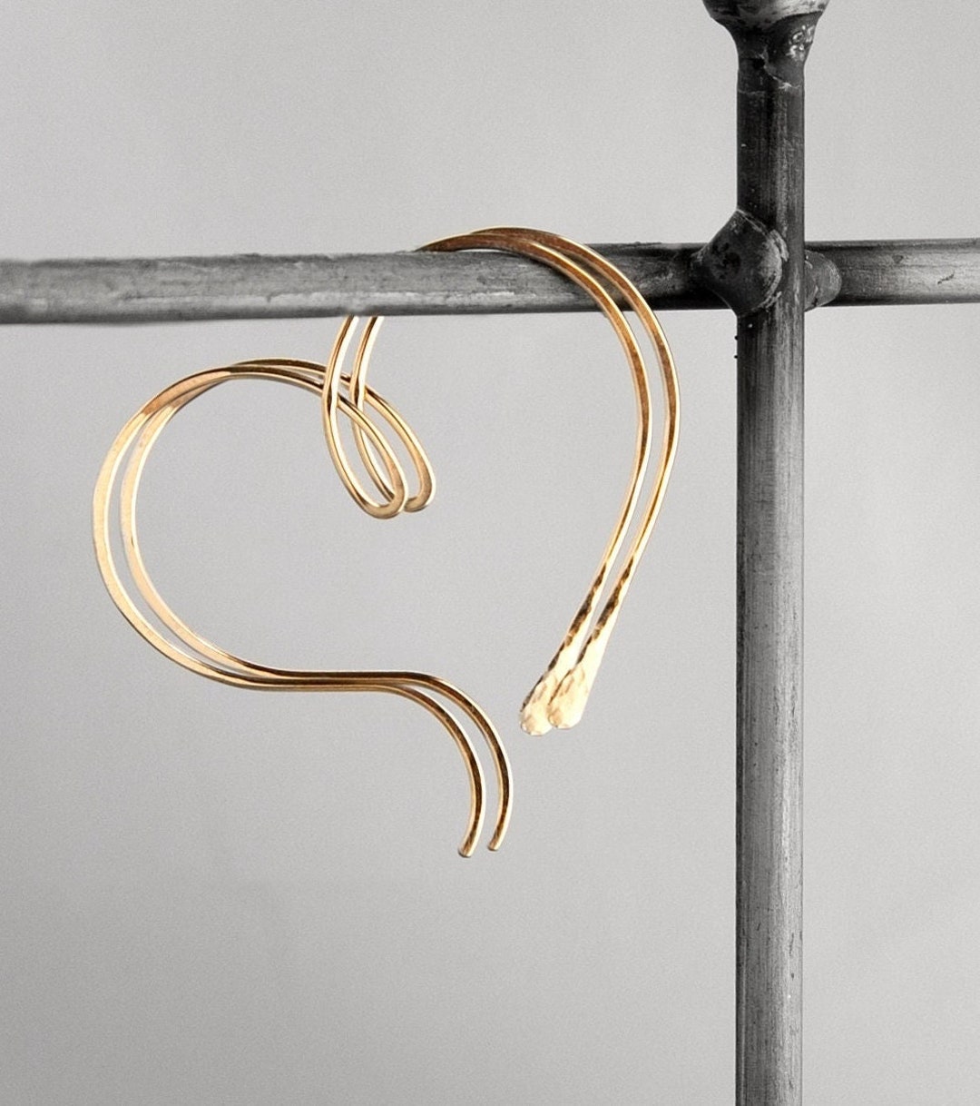 Gold Heart Hoop Earrings,gold Heart Earrings,hammered Gold Hoops, Gold ...