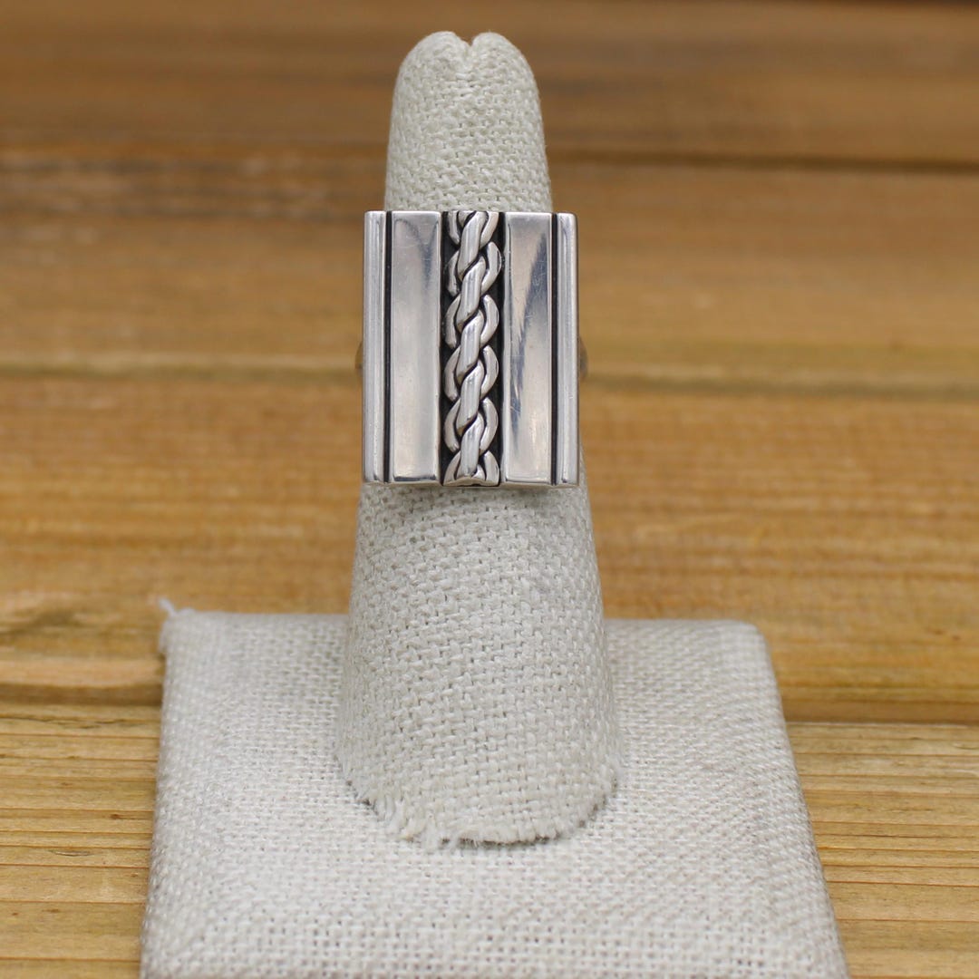 Vintage Sterling Silver Rectangular Ring With Braided Rope Design Size ...